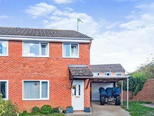 3 bedroom semidetached house for sale in Charney Avenue Abingdon OX14