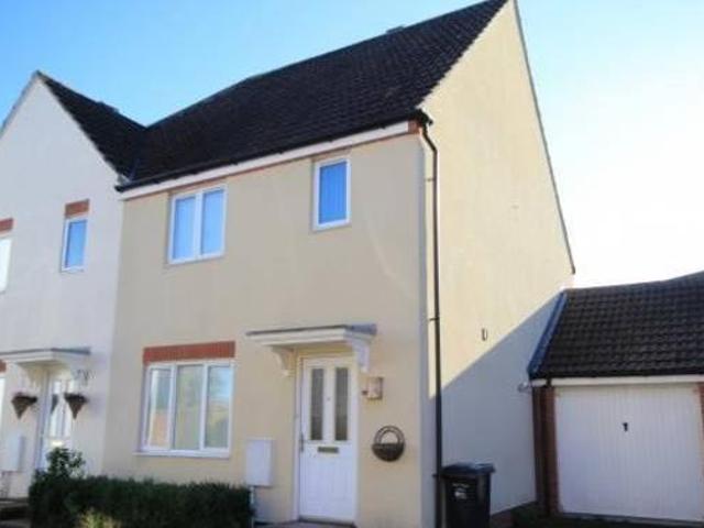 3 bedroom semidetached house for sale in Church Meadow Bridgwater TA6