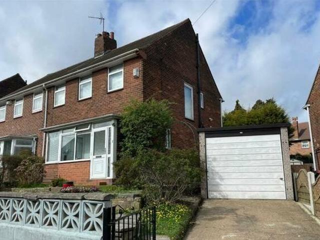 3 bedroom semidetached house for sale in Cockshott Close Armley LS12 2RJ LS12