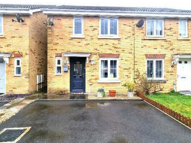 3 bedroom semidetached house for sale in Coed Celynen Drive NP11
