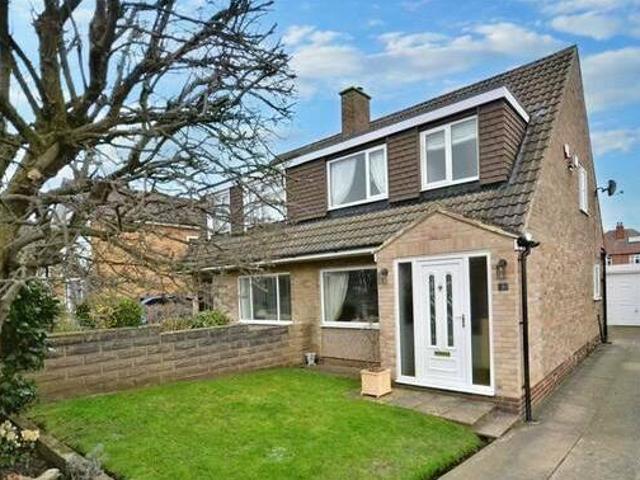 3 bedroom semidetached house for sale in Coniston Way Woodlesford Leeds LS26