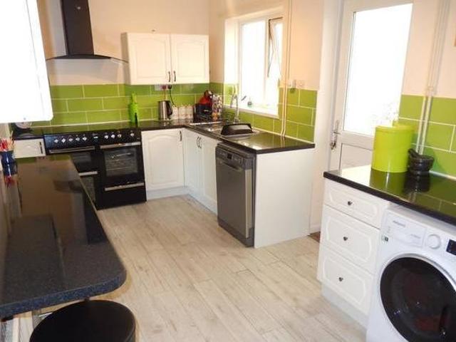 3 bedroom semidetached house for sale in Coronation Avenue Deeping St Nicholas SPALDING PE11