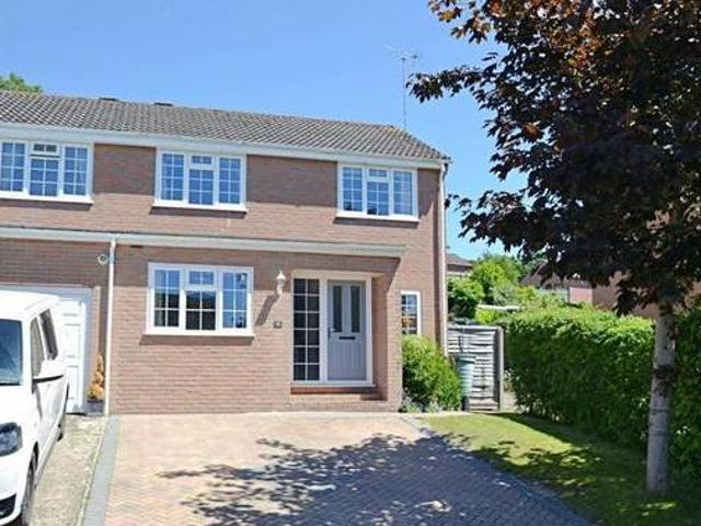 3 bedroom semidetached house for sale in Corfe Mullen BH21
