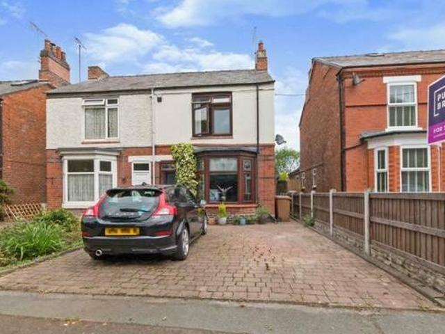 3 bedroom semidetached house for sale in Crewe green ave Crewe CW1
