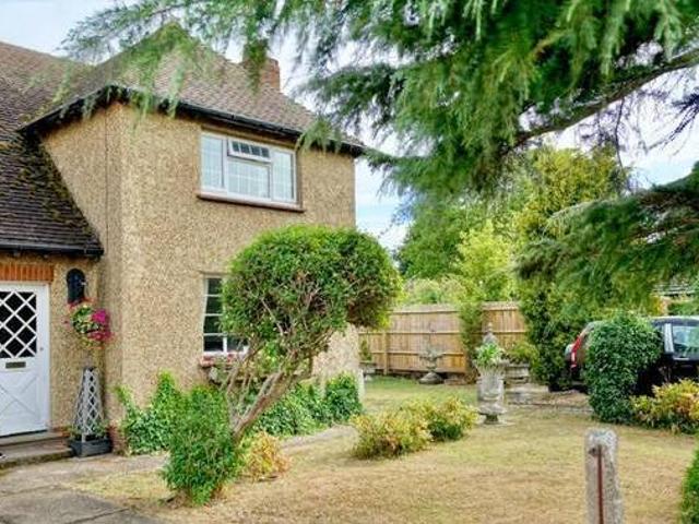 3 bedroom semidetached house for sale in Duck End Lane MK40