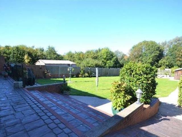 3 bedroom semidetached house for sale in Davy Down Villa Pilgrim Lane North Stifford RM16