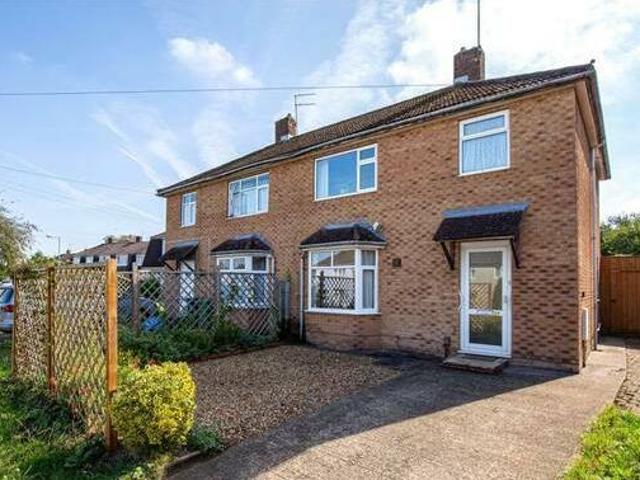 3 bedroom semidetached house for sale in Delabere Avenue Bristol BS16