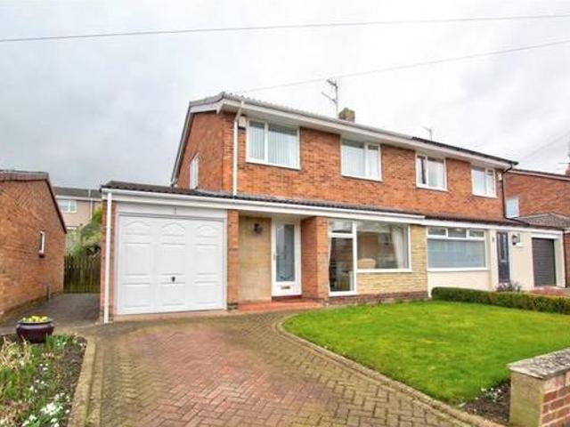 3 bedroom semidetached house for sale in Derwent Avenue West Auckland Bishop Auckland DL14