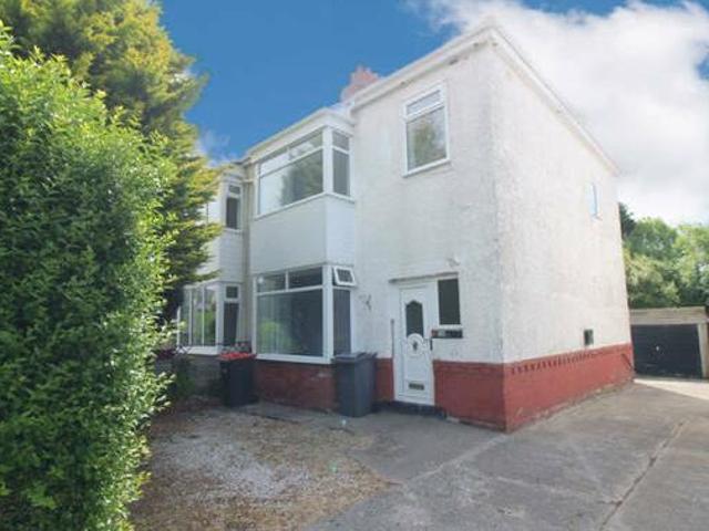 3 bedroom semidetached house for sale in Devonshire Avenue Thornton FY5