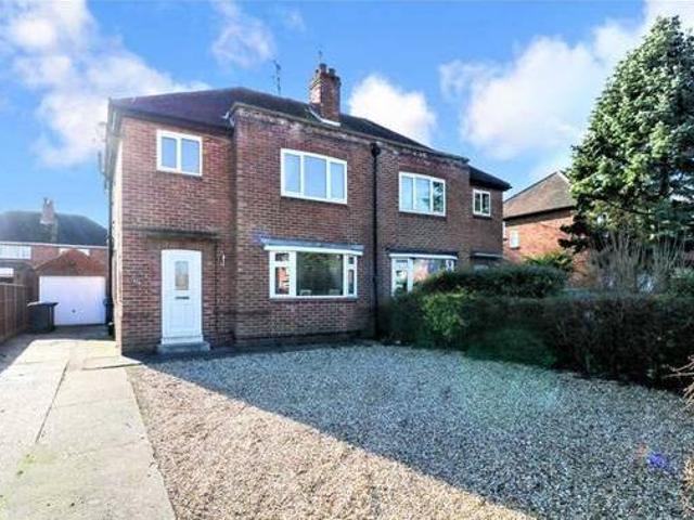 3 bedroom semidetached house for sale in Doddington Road Lincoln LN6