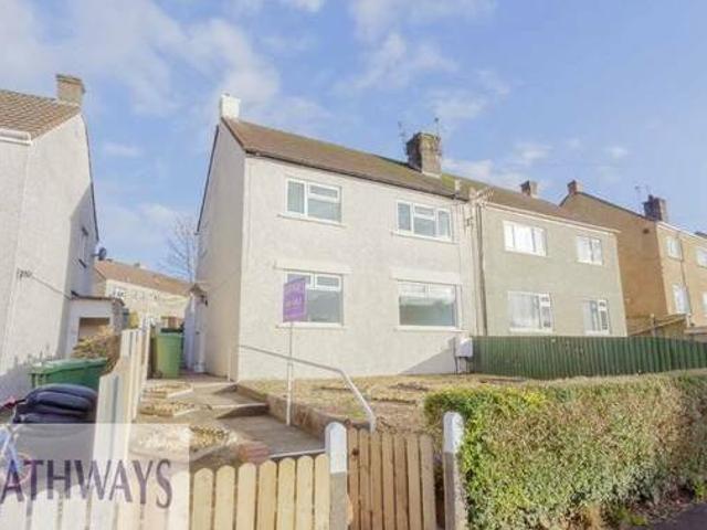3 bedroom semidetached house for sale in Festival Crescent New Inn NP4