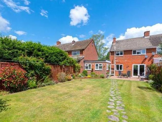 3 bedroom semidetached house for sale in Franklin Avenue Tadley Hampshire RG26