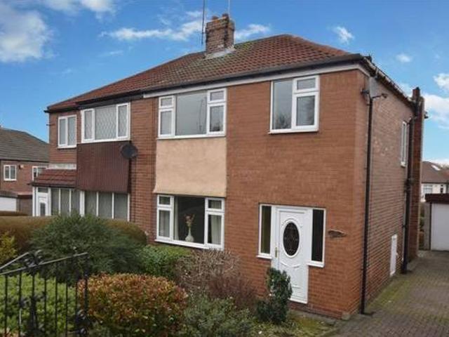 3 bedroom semidetached house for sale in Gipsy Lane Leeds West Yorkshire LS11 LS11