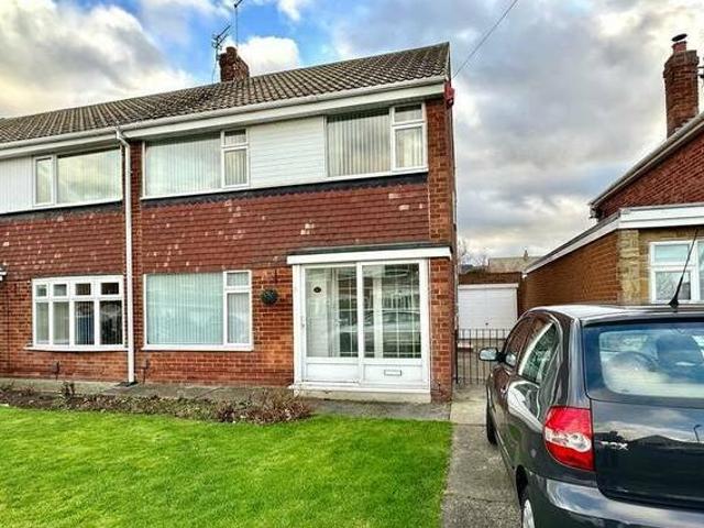 3 bedroom semidetached house for sale in Grundales Drive TS11