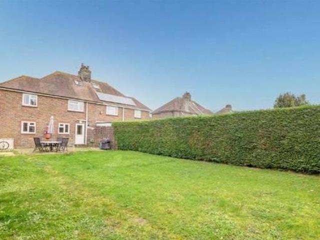 3 bedroom semidetached house for sale in Hailsham East Sussex BN27