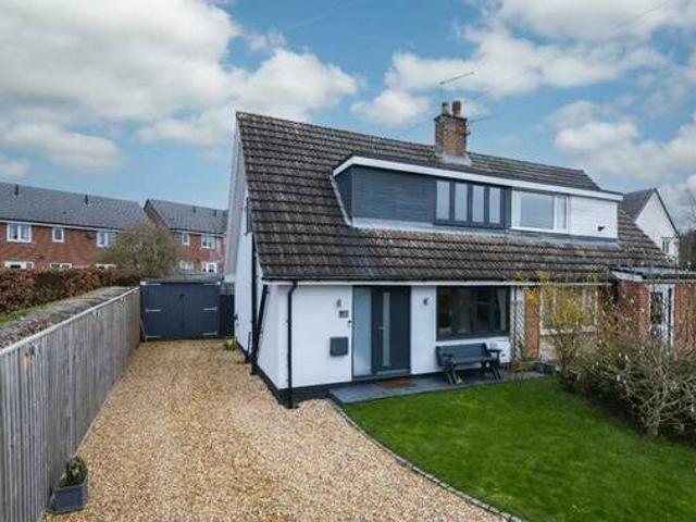 3 bedroom semidetached house for sale in Hallows Drive Kelsall CW6