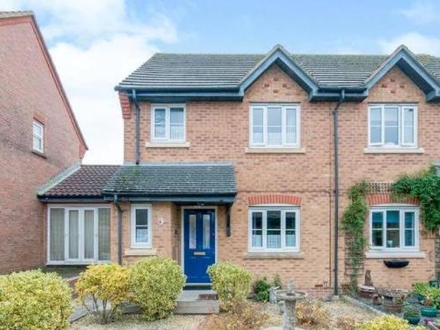3 bedroom semidetached house for sale in Hamble Road Stone Cross Pevensey BN24