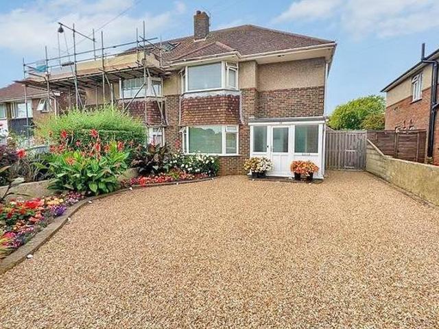 3 bedroom semidetached house for sale in Hawkins Road ShorehambySea BN43