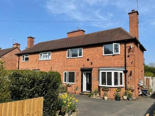 3 bedroom semidetached house for sale in Hermitage Way StourportOnSevern DY13