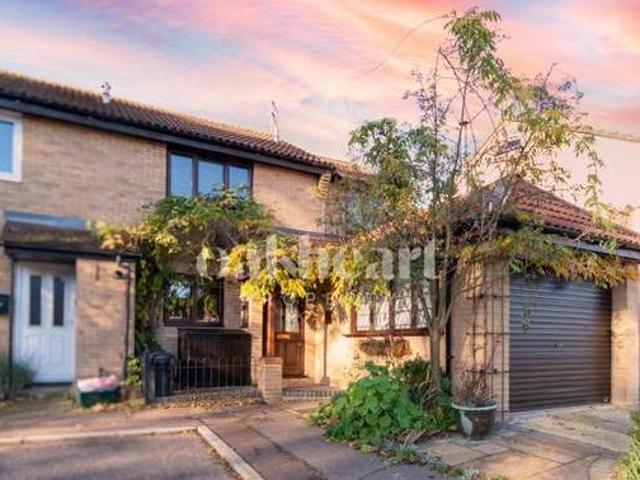 3 bedroom semidetached house for sale in Highwoods Colchester CO4