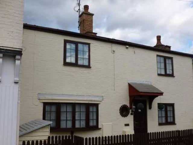 3 bedroom semidetached house for sale in High Street Doddington PE15 0TH PE15