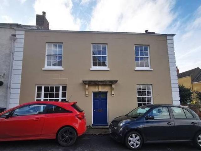 3 bedroom semidetached house for sale in High Street Kingswood WottonUnderEdge GL12