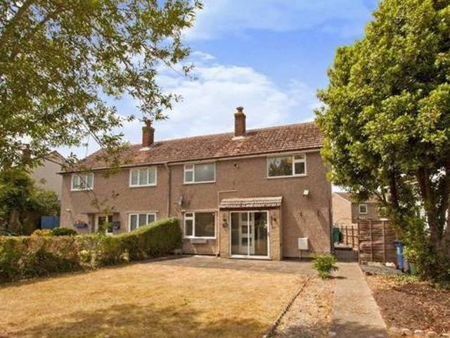 3 bedroom semidetached house for sale in Hillfield Foxton Cambridge CB22