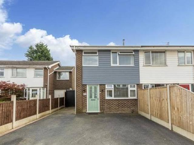 3 bedroom semidetached house for sale in Hilton Close Sawley NG10