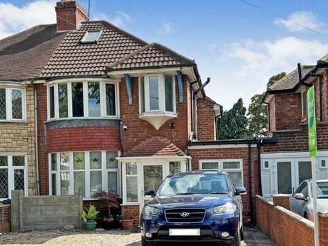 3 bedroom semidetached house for sale in Hodge Hill Road Birmingham B34