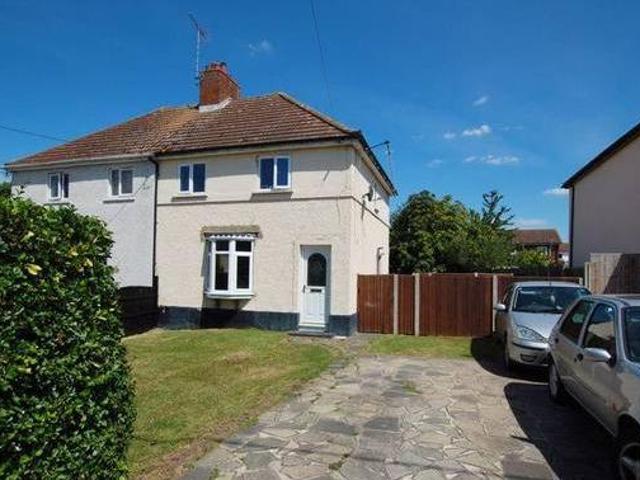 3 bedroom semidetached house for sale in HorndonOnTheHill SS17