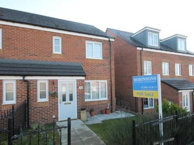 3 bedroom semidetached house for sale in Ivatt Walk Shildon DL4