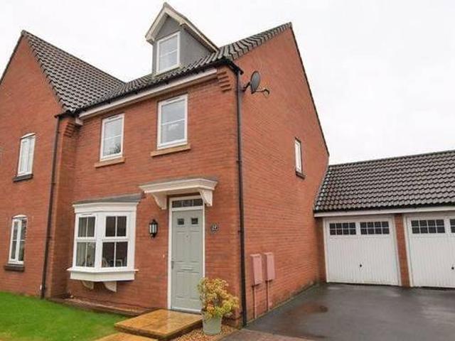 3 bedroom semidetached house for sale in Jubilee Road Peasedown St John BA2