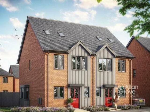 3 bedroom semidetached house for sale in Lower City Road Tividale B69