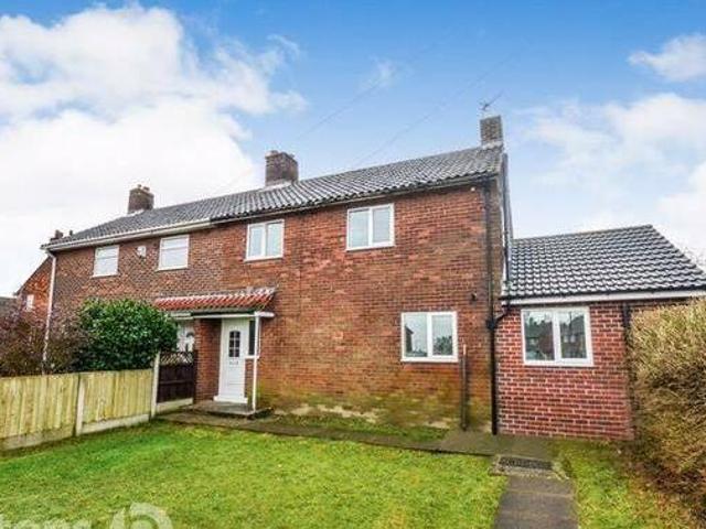 3 bedroom semidetached house for sale in Pear Tree Avenue Wickersley S66