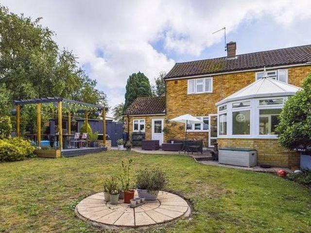 3 bedroom semidetached house for sale in Peasecroft Road Ixworth IP31