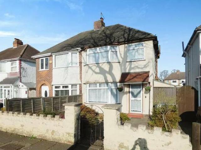 3 bedroom semidetached house for sale in Pendragon Road Perry Barr Birmingham B42