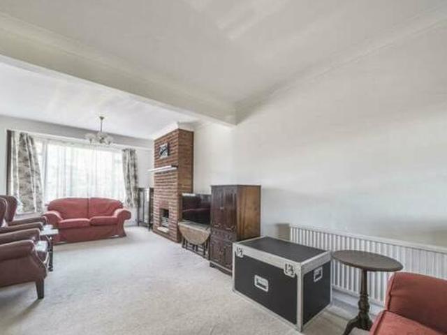 3 bedroom semidetached house for sale in Pickhurst Mead Hayes BR2