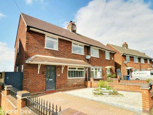 3 bedroom semidetached house for sale in Queen Street Audley ST7