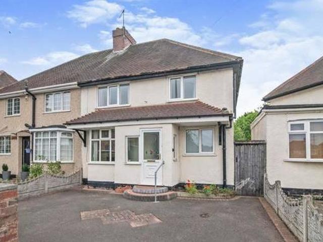 3 bedroom semidetached house for sale in Rydding Lane West Bromwich B71