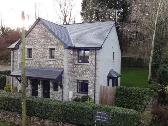 3 bedroom semidetached house for sale in Red Bridge Lane Silverdale Carnforth LA5