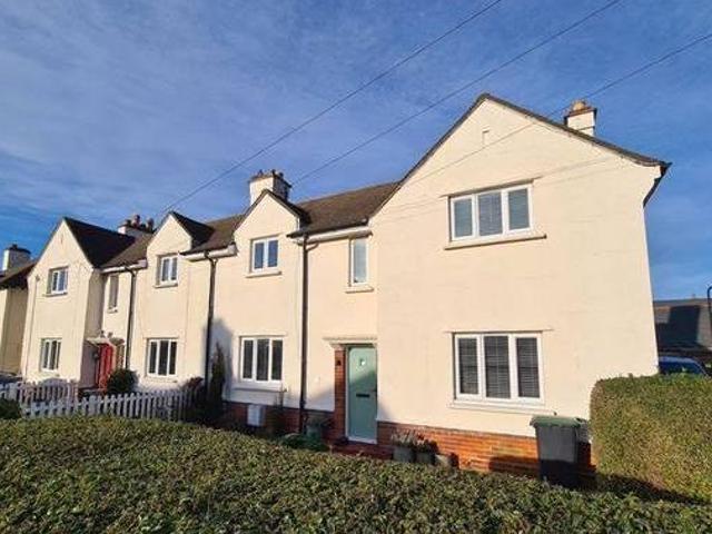 3 bedroom semidetached house for sale in Richmond Road LeeOnTheSolent PO13