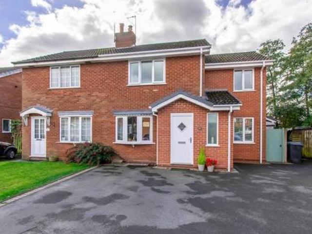 3 bedroom semidetached house for sale in Riverside Way Coven WV9 WV9