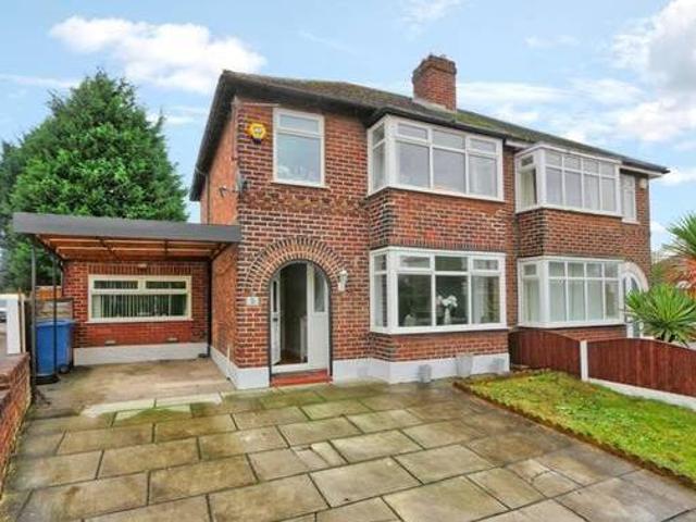 3 bedroom semidetached house for sale in Roscoe Road Irlam M44