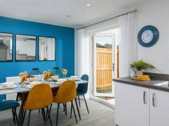 3 bedroom semidetached house for sale in St Martins Road Eastbourne BN22 0LG BN22