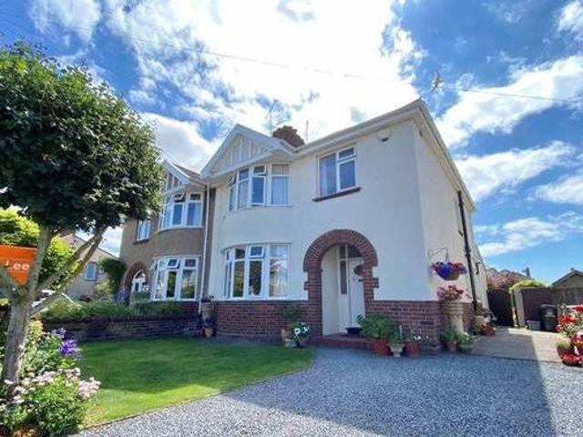 3 bedroom semidetached house for sale in Selbourne Road WestonsMare NO CHAIN BS23