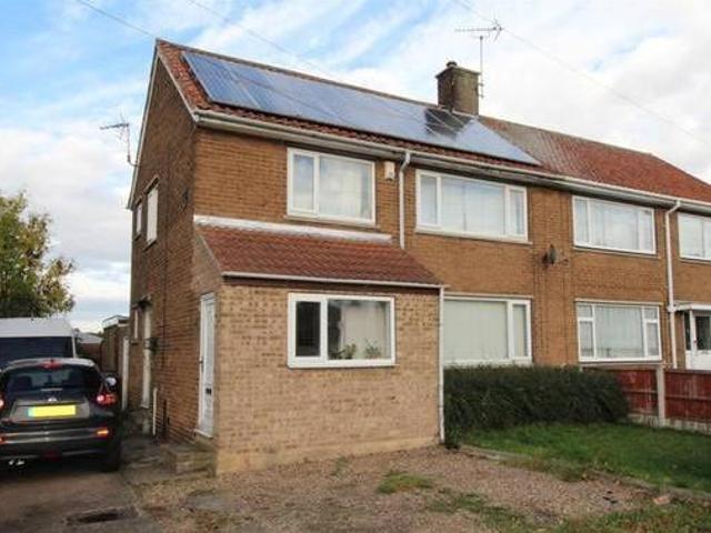 3 bedroom semidetached house for sale in Shakespeare Drive Dinnington Sheffield S25