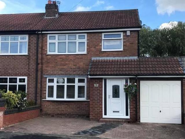 3 bedroom semidetached house for sale in Somerset Road Failsworth Manchester M35