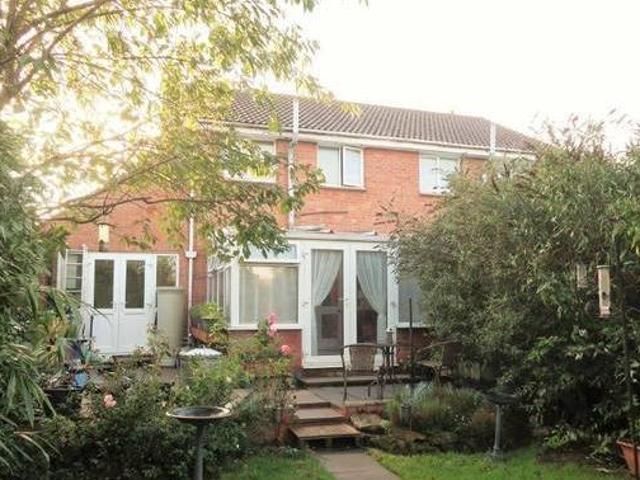 3 bedroom semidetached house for sale in Spencer Road Long Buckby NN6 7YP NN6