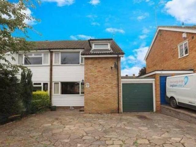 3 bedroom semidetached house for sale in Tanqueray Avenue Clophill MK45