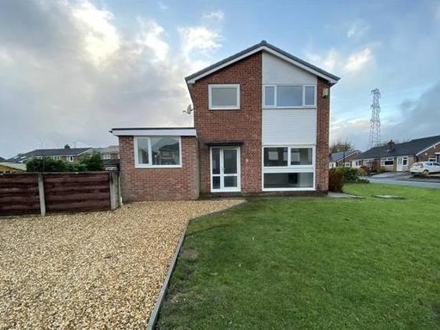 3 bedroom semidetached house for sale in The Crescent Radcliffe Manchester Lancashire M26